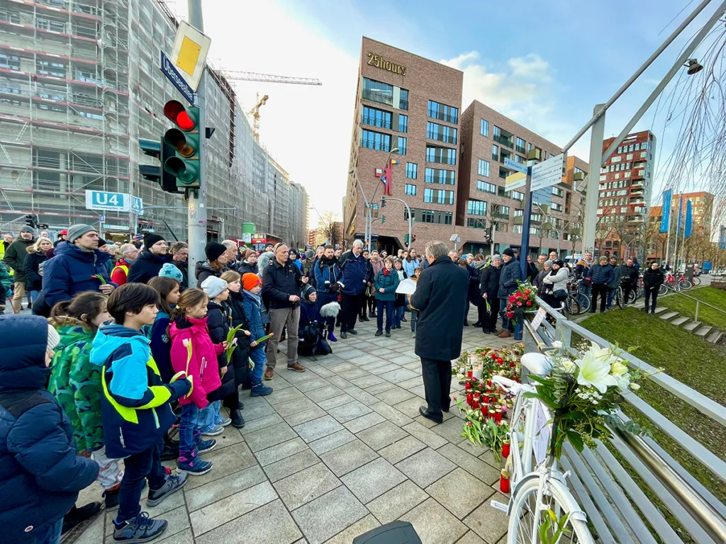 Trauerfeier in der HafenCity: »Wir sind untröstlich!« – Hafencity Zeitung